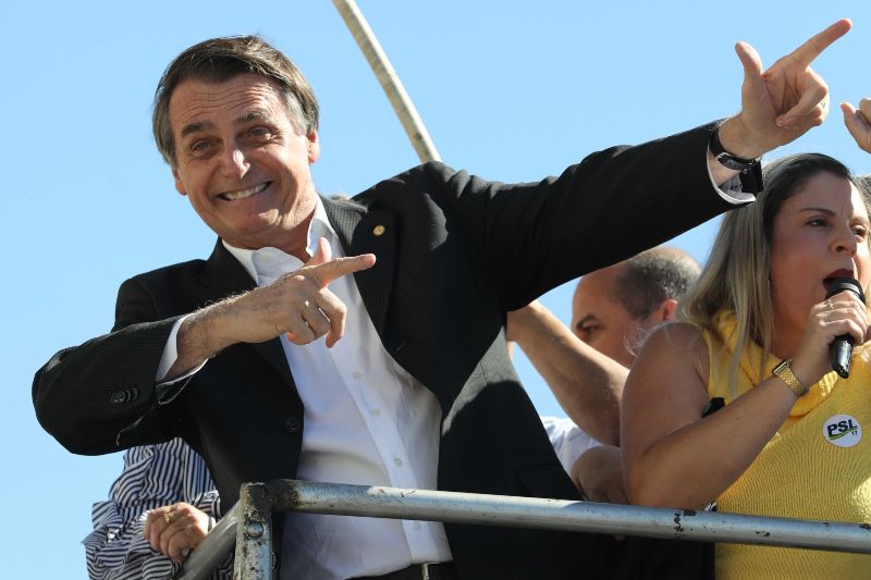 Após três meses de férias nos EUA, Bolsonaro quer “descansar por uns ...